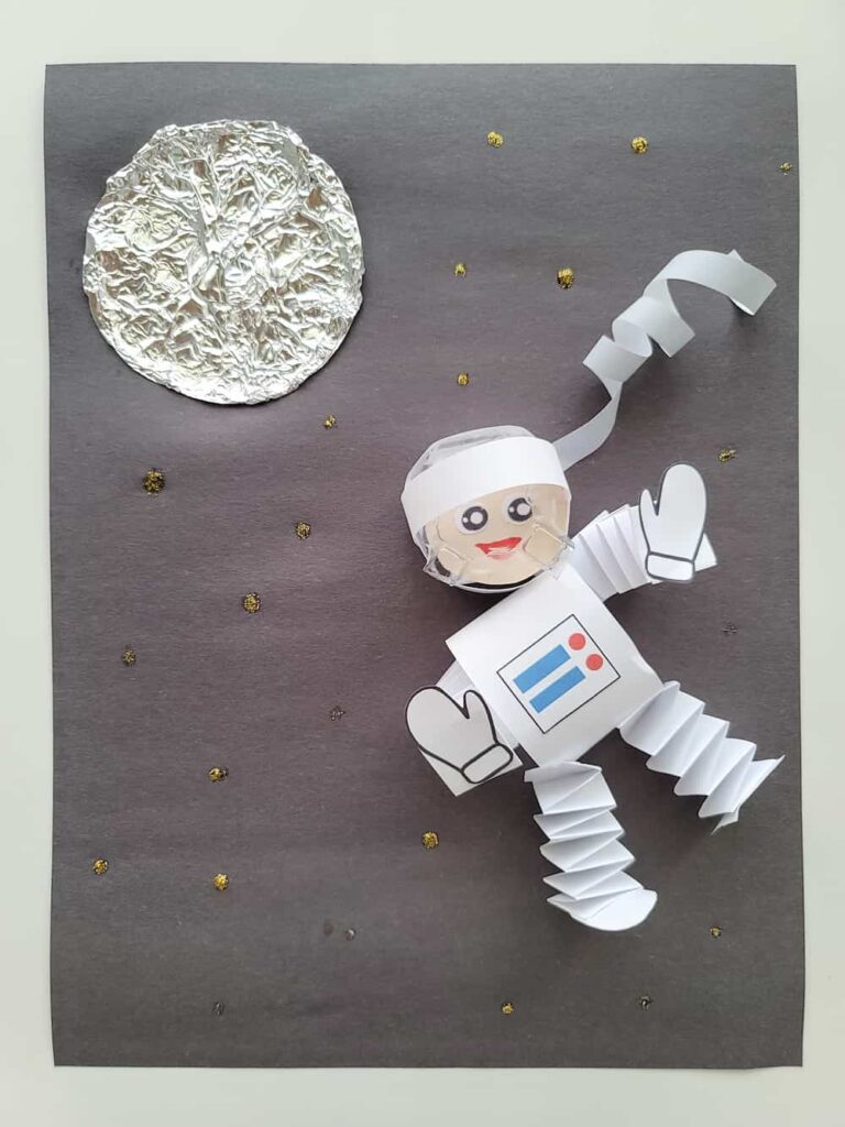 Astronaut Craft - Moon Mission - Little Passports