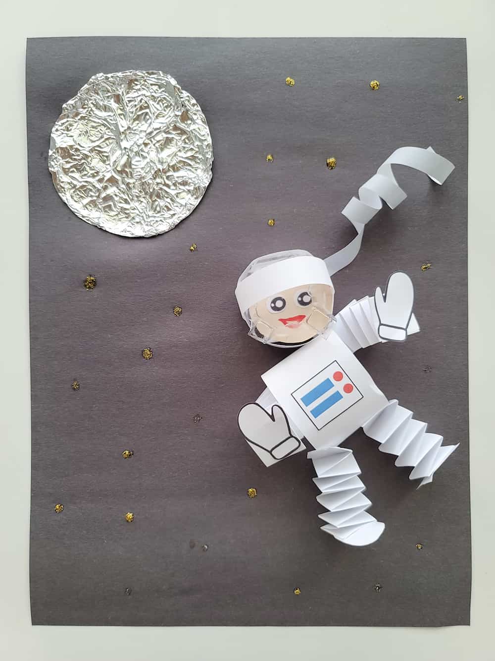 Astronaut Craft - Moon Mission - Little Passports