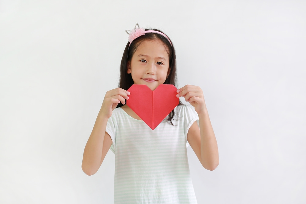 Show Your Kids How to Make a Paper Heart - Little Passports